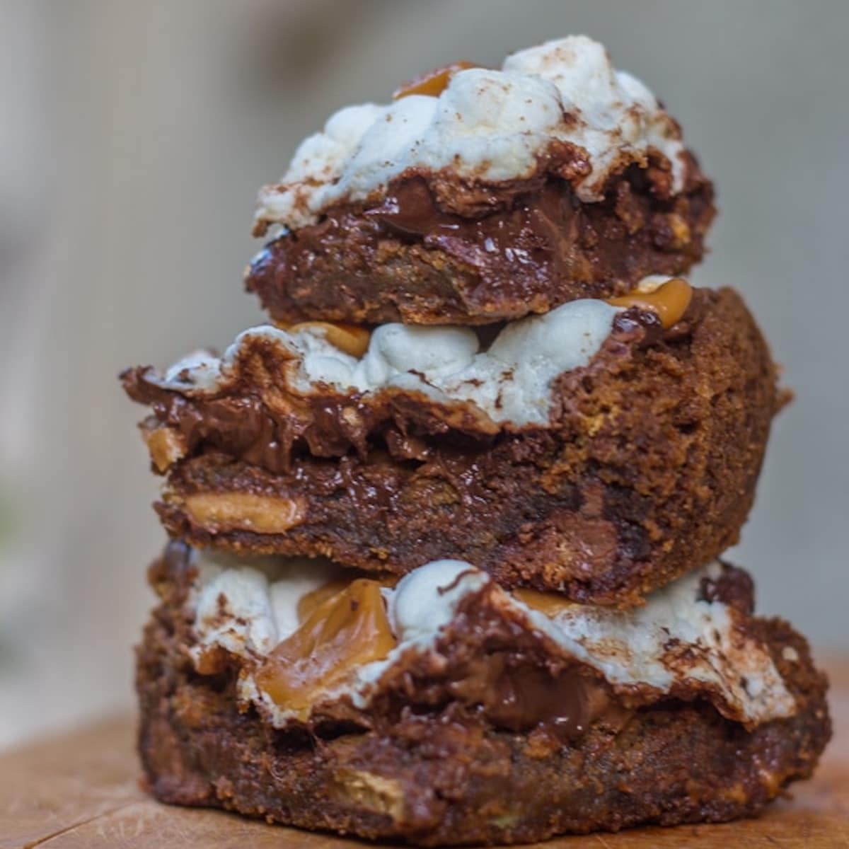 Chewy Gooey Candy Blondies - Confessions of a Baking Queen