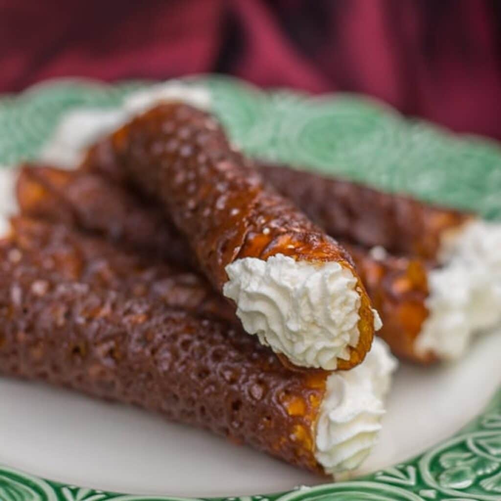 Brandy Snaps - Confessions of a Baking Queen