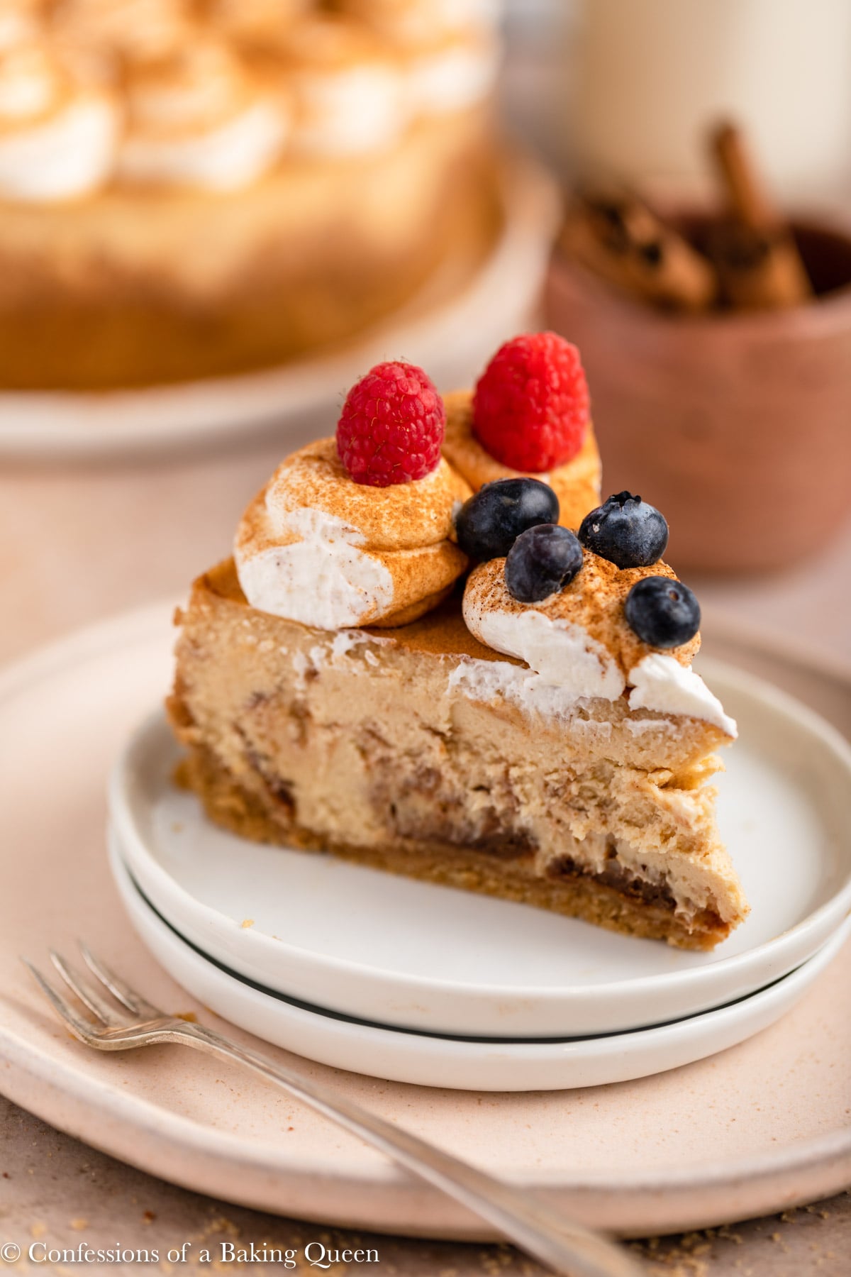 Cinnamon Roll Cheesecake Recipe I Confessions of a Baking Queen