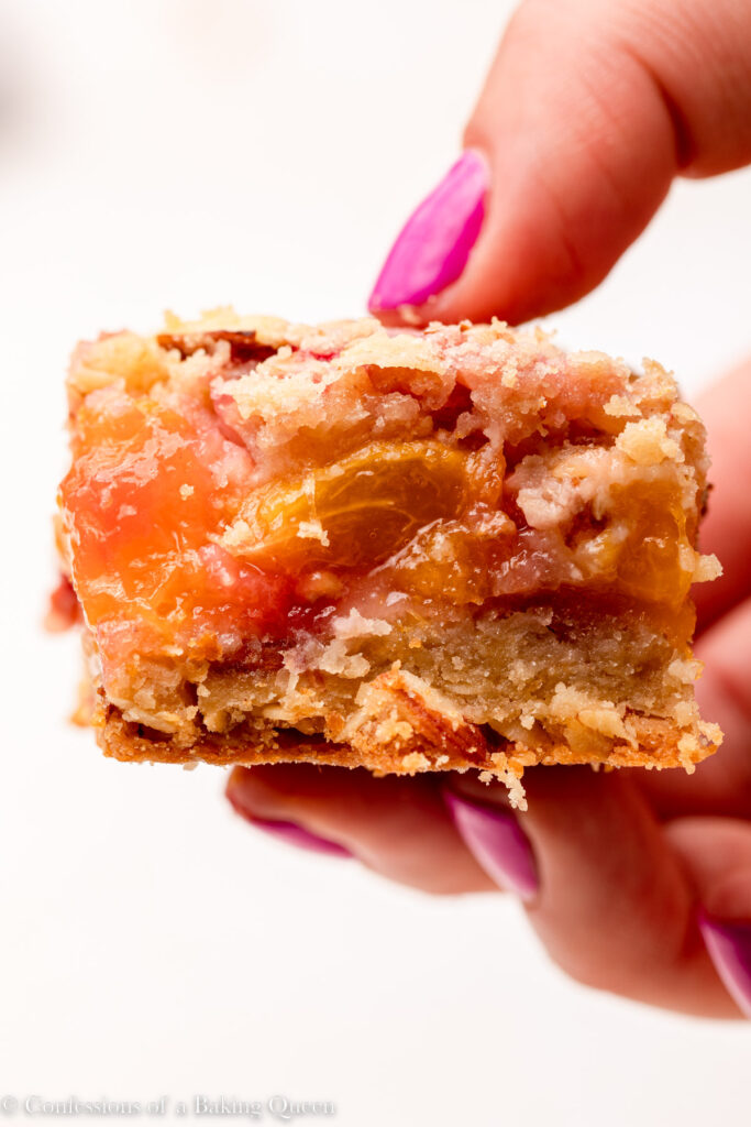 Peach & Raspberry Crumble Bars - Confessions of a Baking Queen