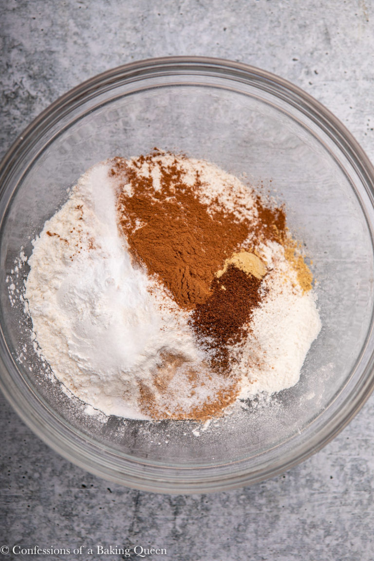 Carrot Layer Cake {Step-by-Step Photos} Confessions of a Baking Queen