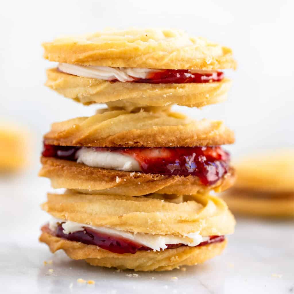 Delicious Viennese Whirls Recipe - Confessions of a Baking Queen