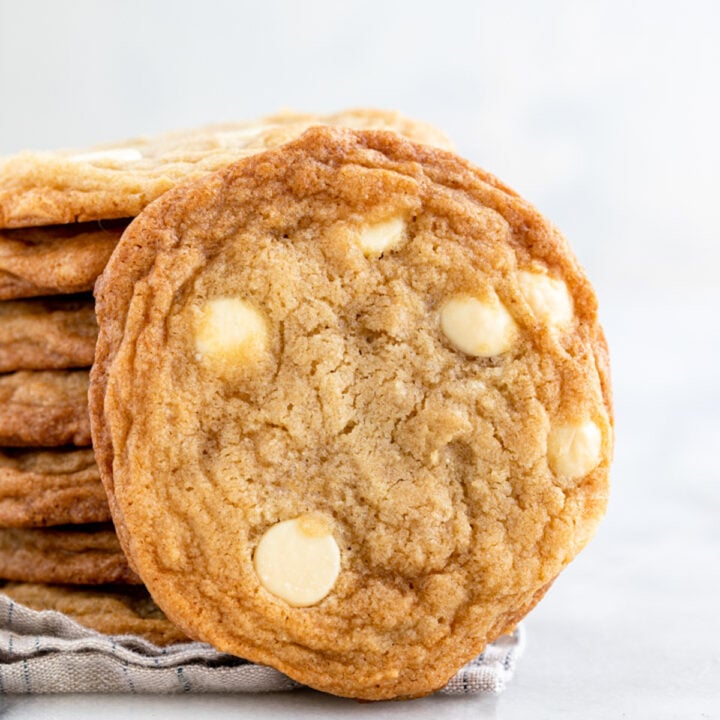 White Chocolate Cookies {Easy Recipe} Confessions of a Baking Queen