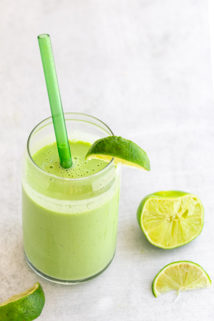 Key Lime Smoothie - Confessions of a Baking Queen