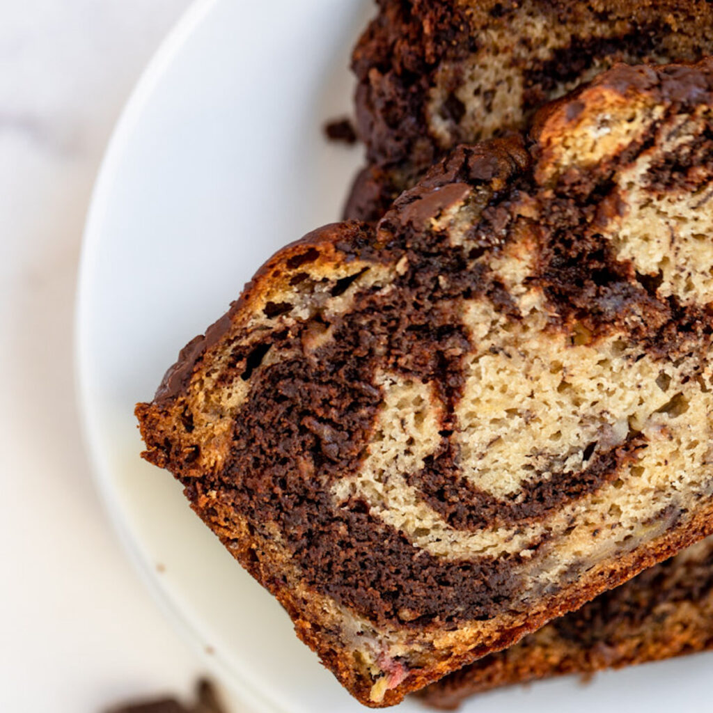 Delicious & Easy Chocolate Swirl Banana Bread - CBQ Bakes