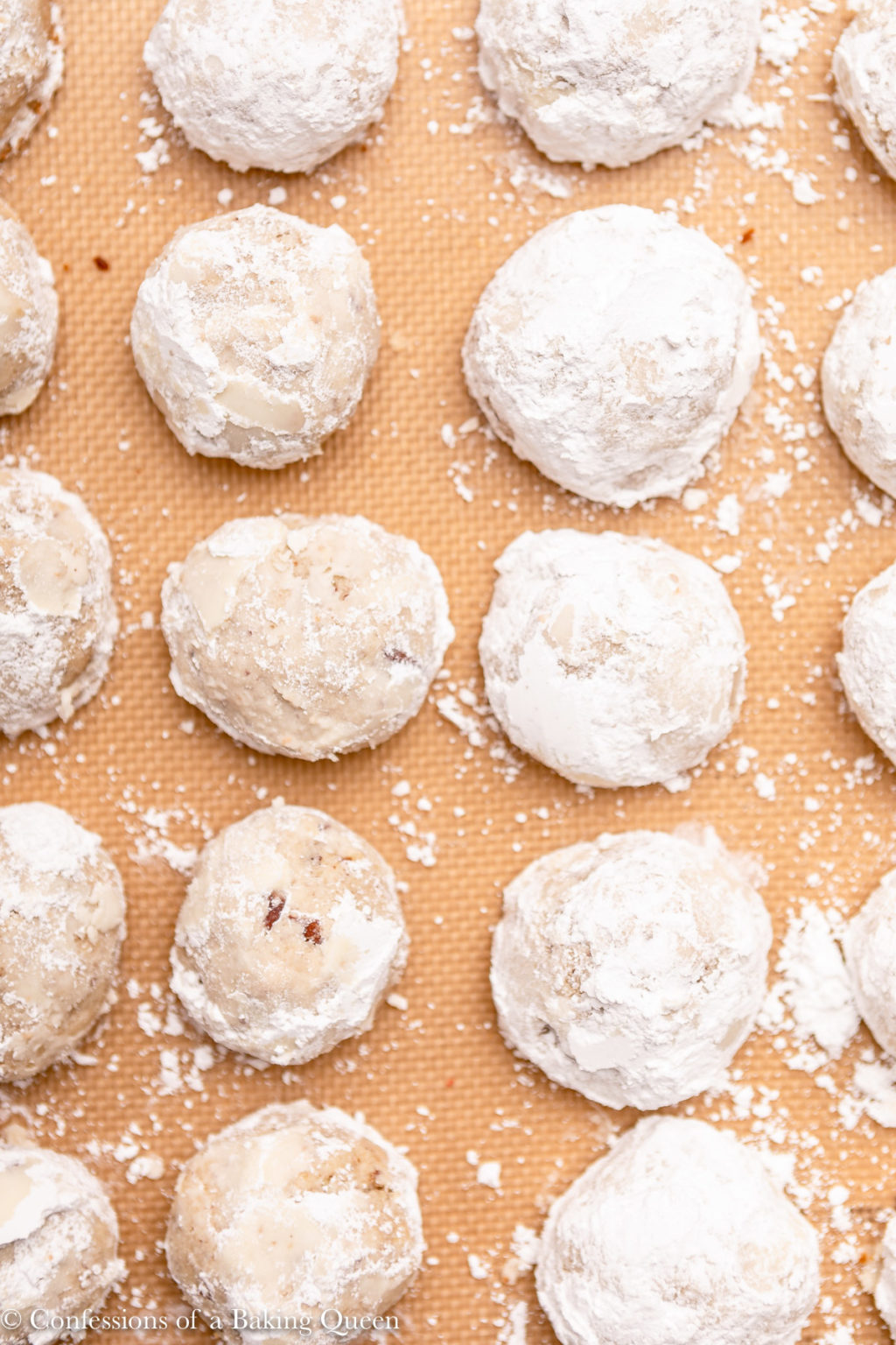 Mexican Wedding Cookies {Easy Recipe} Confessions of a Baking Queen