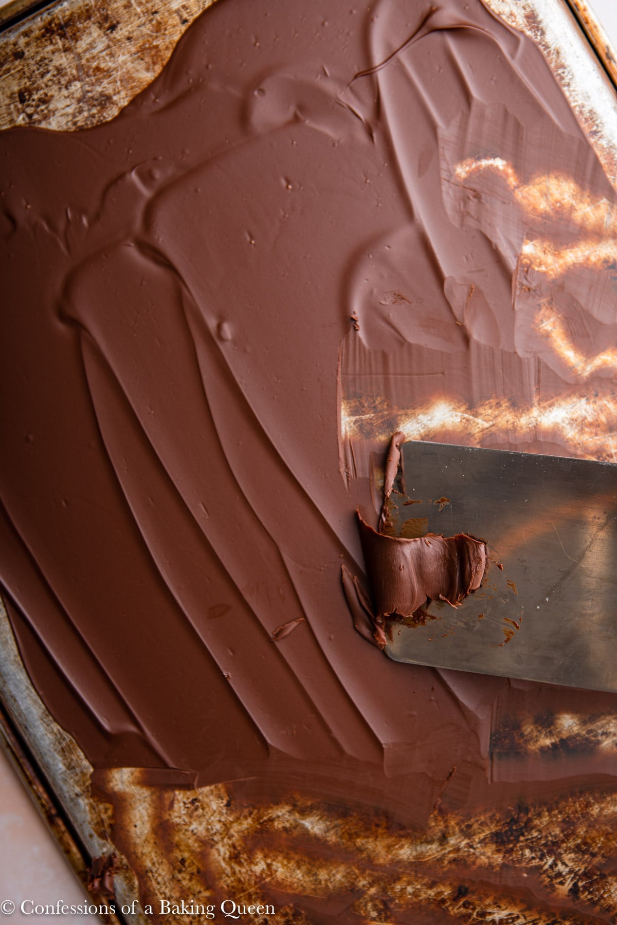 Elegant Chocolate Curls in Minutes - Confessions of a Baking Queen