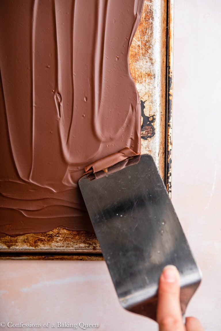 Elegant Chocolate Curls in Minutes - Confessions of a Baking Queen