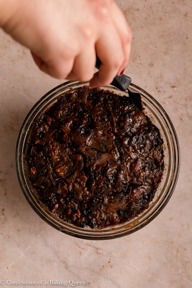 Christmas Pudding - Confessions of a Baking Queen