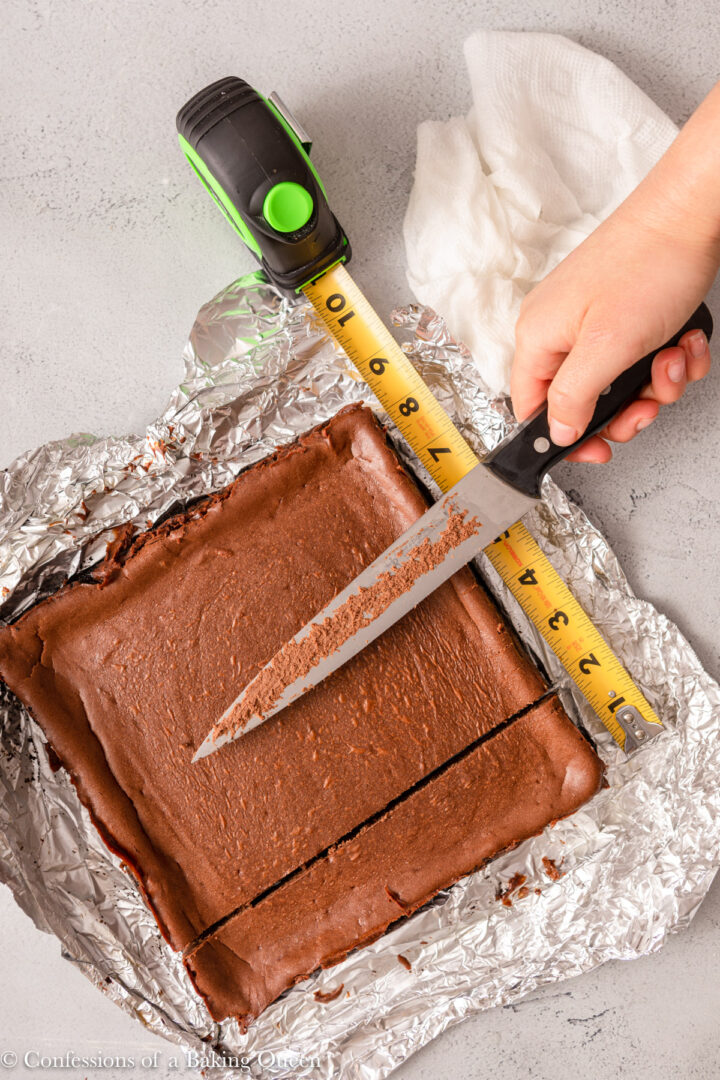 The BEST Chocolate Cheesecake Bars | Confessions of a Baking Queen