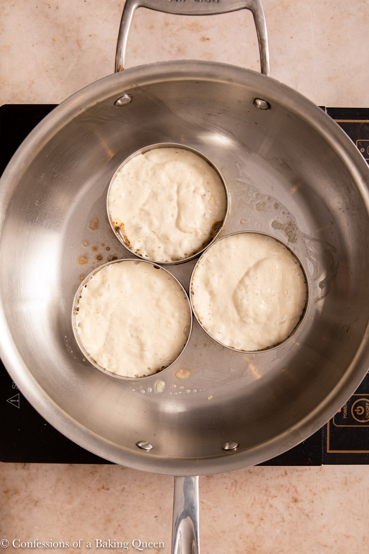 Step-by-Step Photos to Make Crumpets - Confessions of a Baking Queen