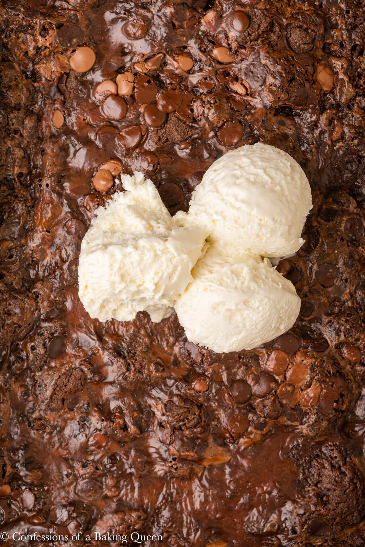 Simple Chocolate Dump Cake You Bake Right in the Pan - Confessions of a ...