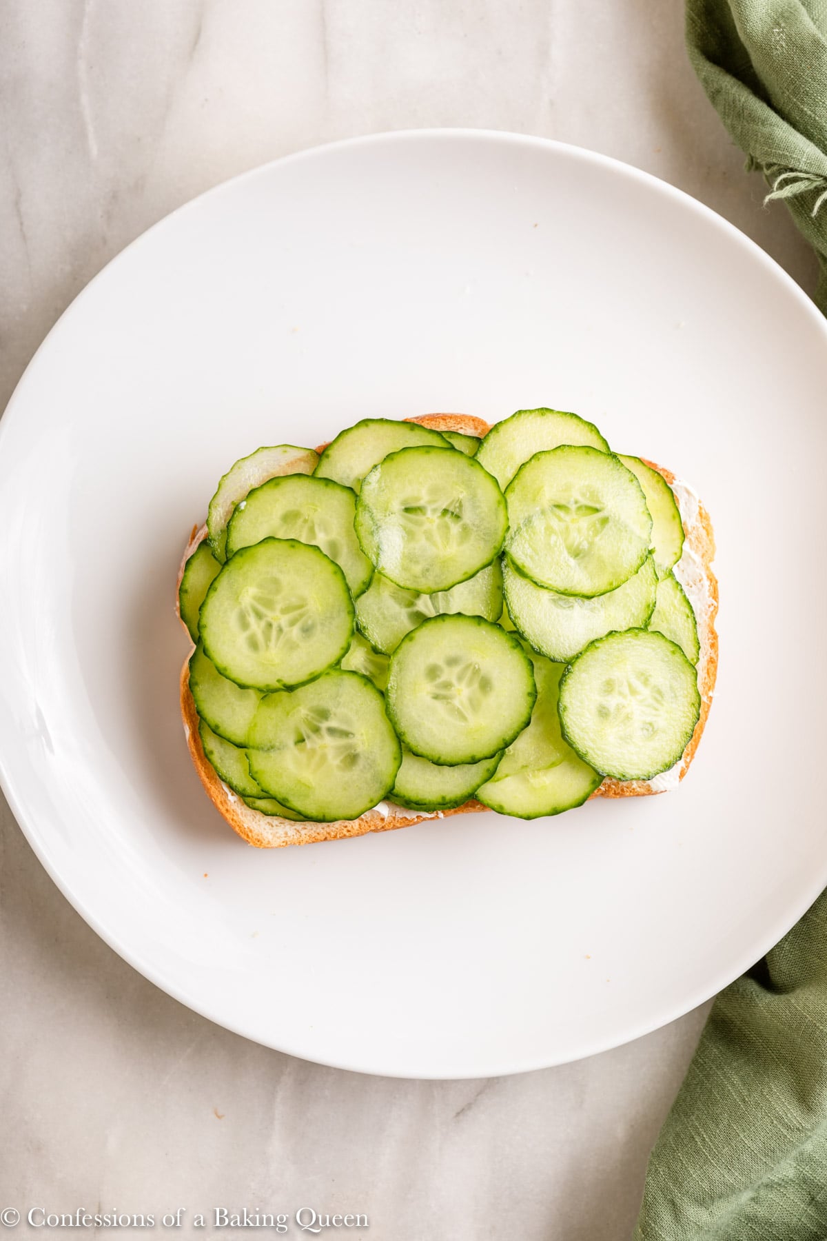 How to Make a Cucumber & Cream and Cheese Sandwich - CBQ