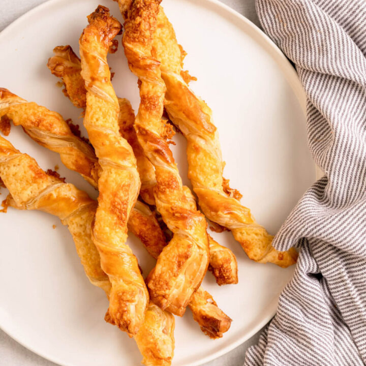 Cheese Straws - Confessions of a Baking Queen