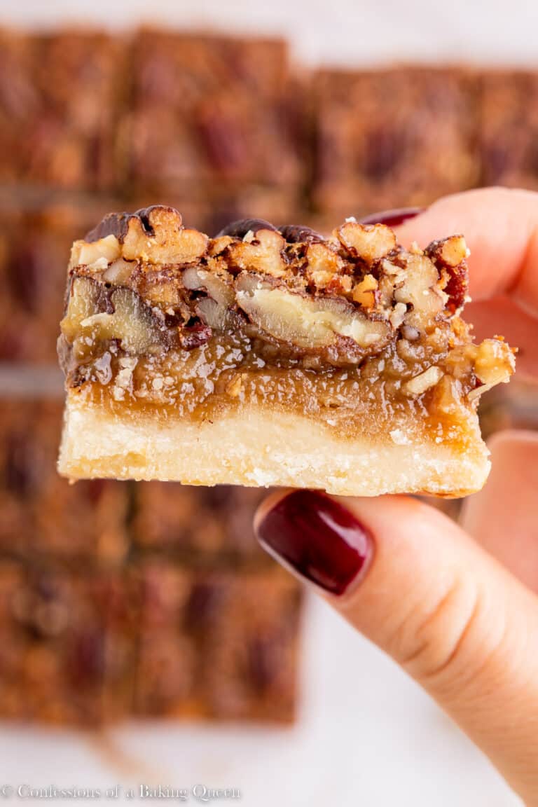 Gooey Pecan Pie Shortbread Bars - Confessions of a Baking Queen