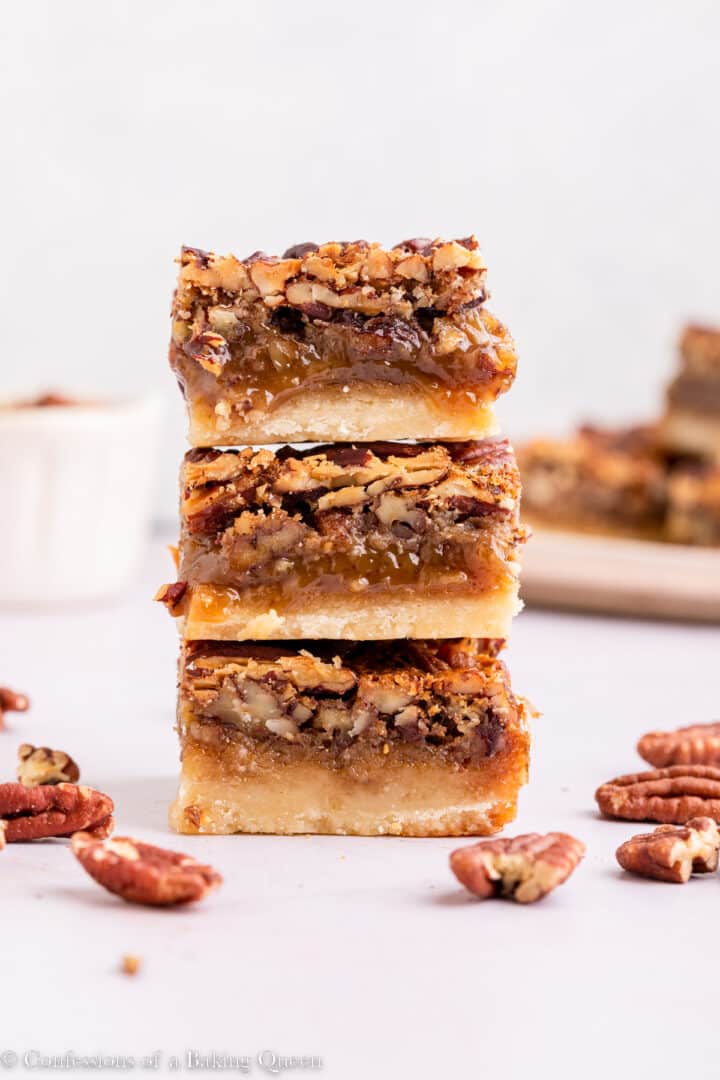 Gooey Pecan Pie Shortbread Bars - Confessions of a Baking Queen